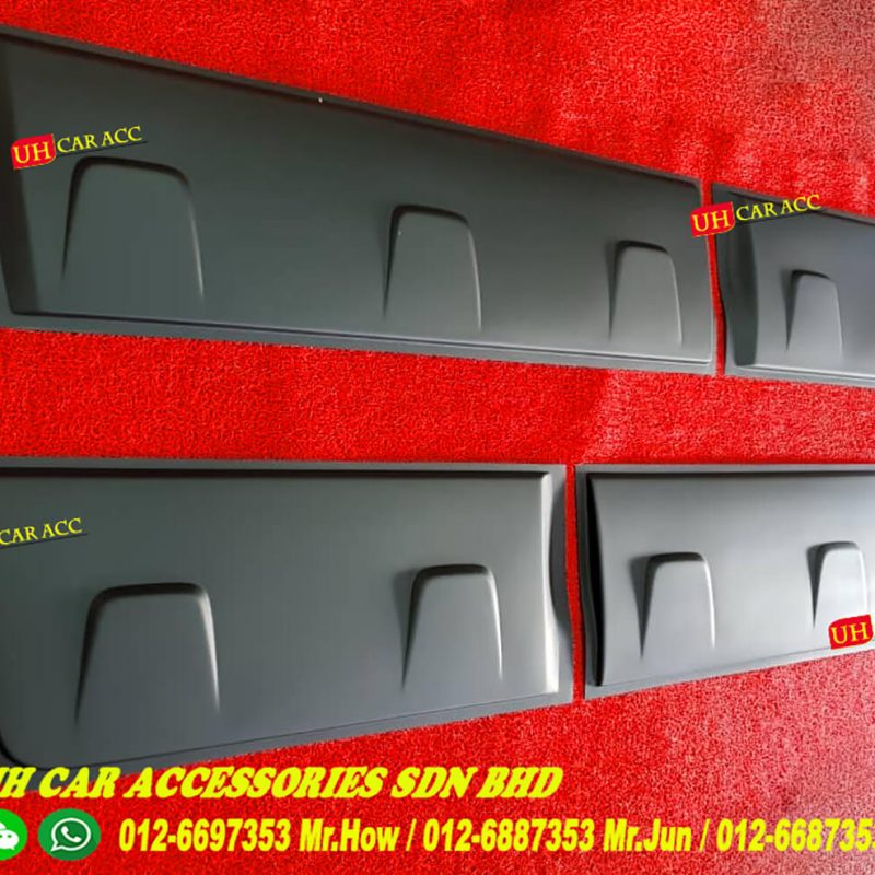Isuzu D-Max Side Door Panel Cladding – UH Car