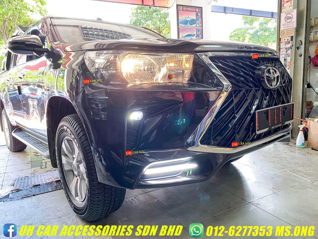 Toyota Hilux Revo Rocco Lexus Front Bumper Set – UH Car