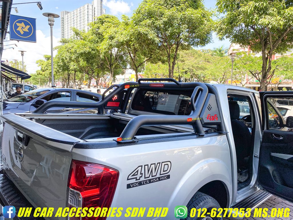 Nissan Navara NP300 4X4 Roll Bar Sport Bar With Handle – UH Car