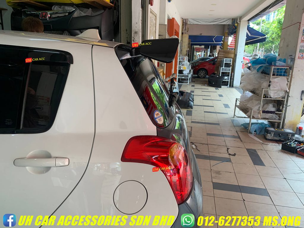 Suzuki Swift Monster Spoiler With Paint – UH Car