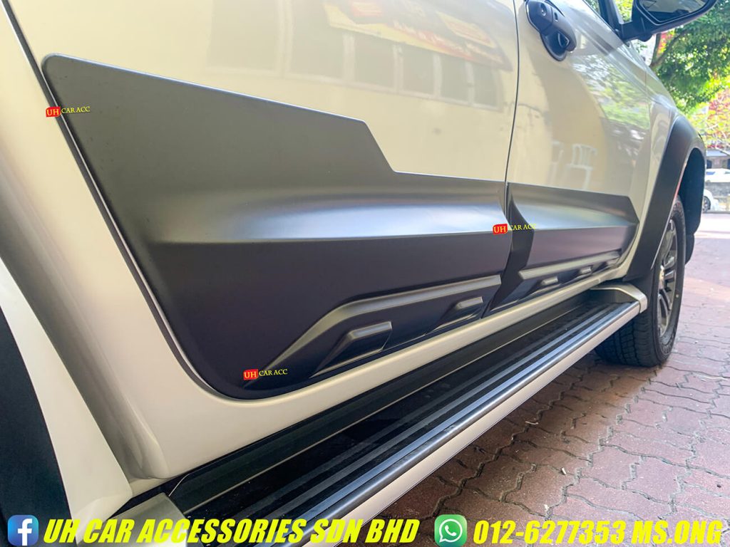 Mitsubishi Triton 2015-2020 Side Door Cladding Line – UH Car